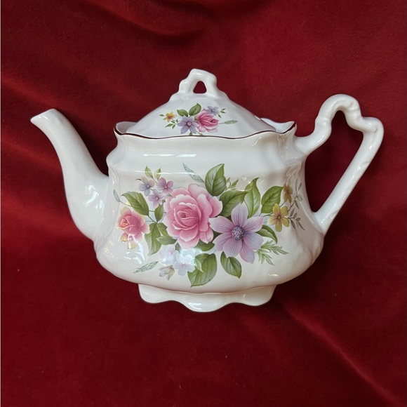 Arthur Wood & Son | Dining | Mixed Multifloral Teapot Made In ...